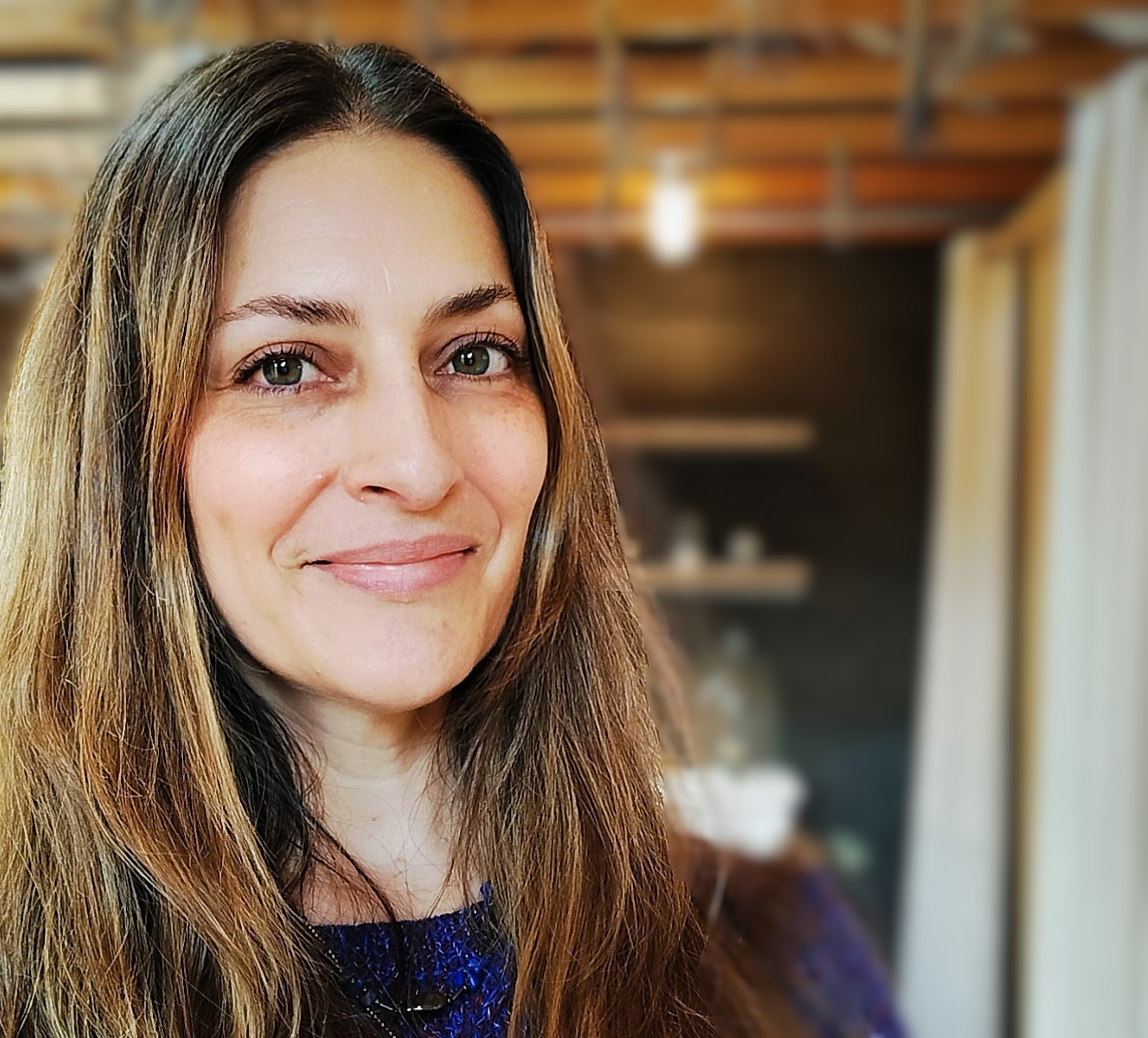 ABOUT – Marilen Rose